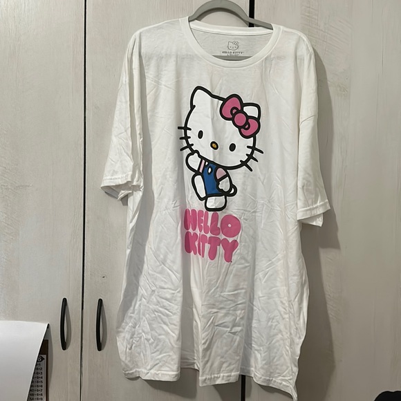 Hello Kitty | Tops | Nwot Hello Kitty Plus Size Top | Poshmark